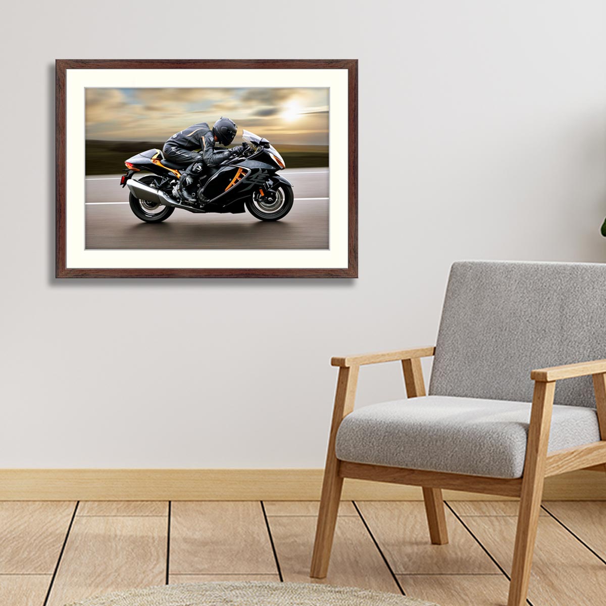 Suzuki Hayabusa – Framer